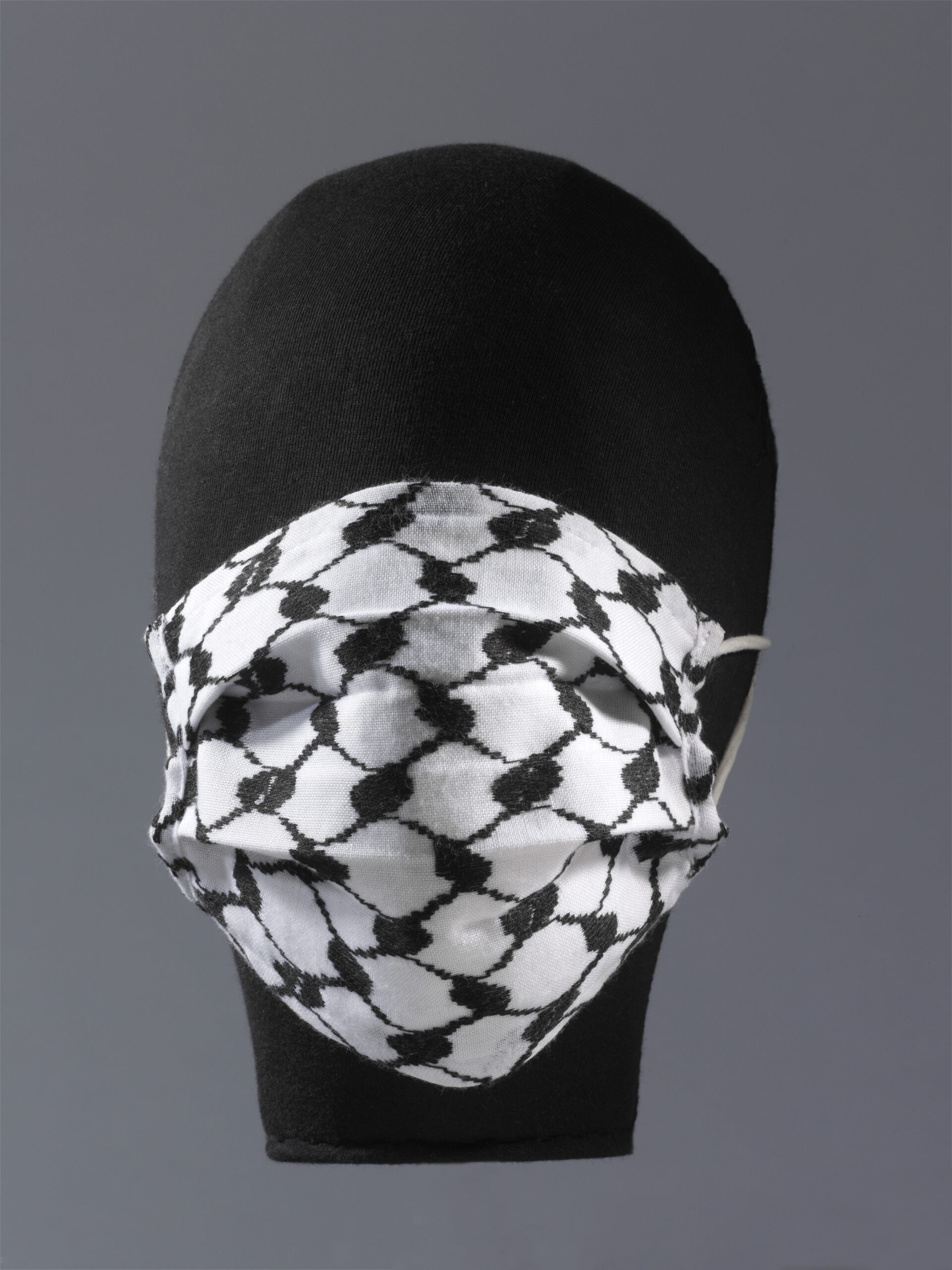 Keffiyeh mask - Clothing the Pandemic